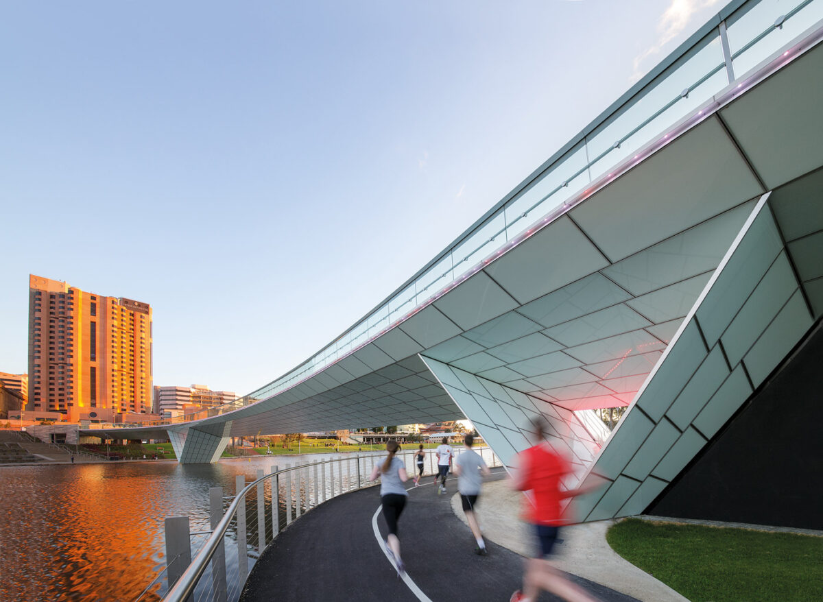 Adelaide Riverbank Pedestrian Bridge | TCL