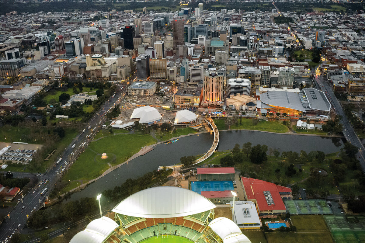 Adelaide Riverbank Pedestrian Bridge | TCL