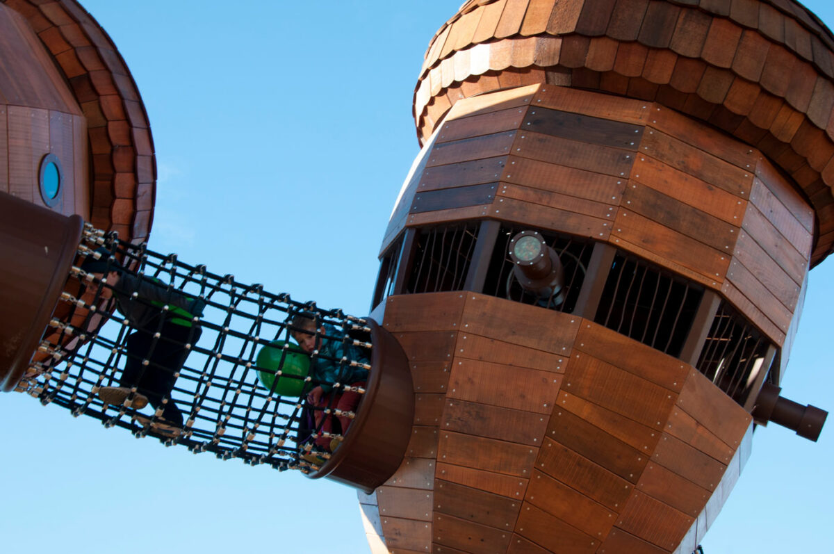 Pod Playground | TCL